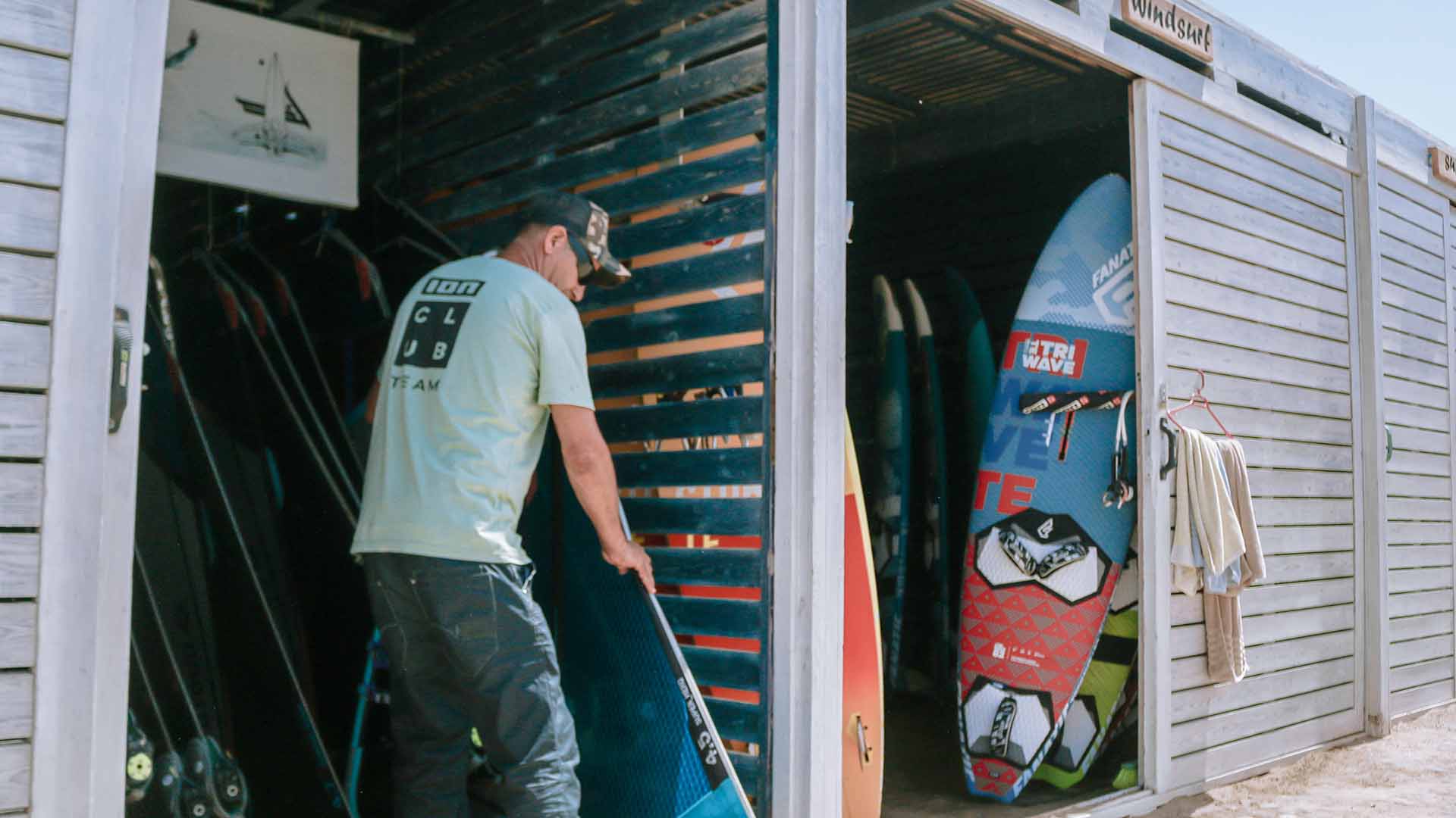 Windsurf storage | Ion Club Home of Surfing Elements