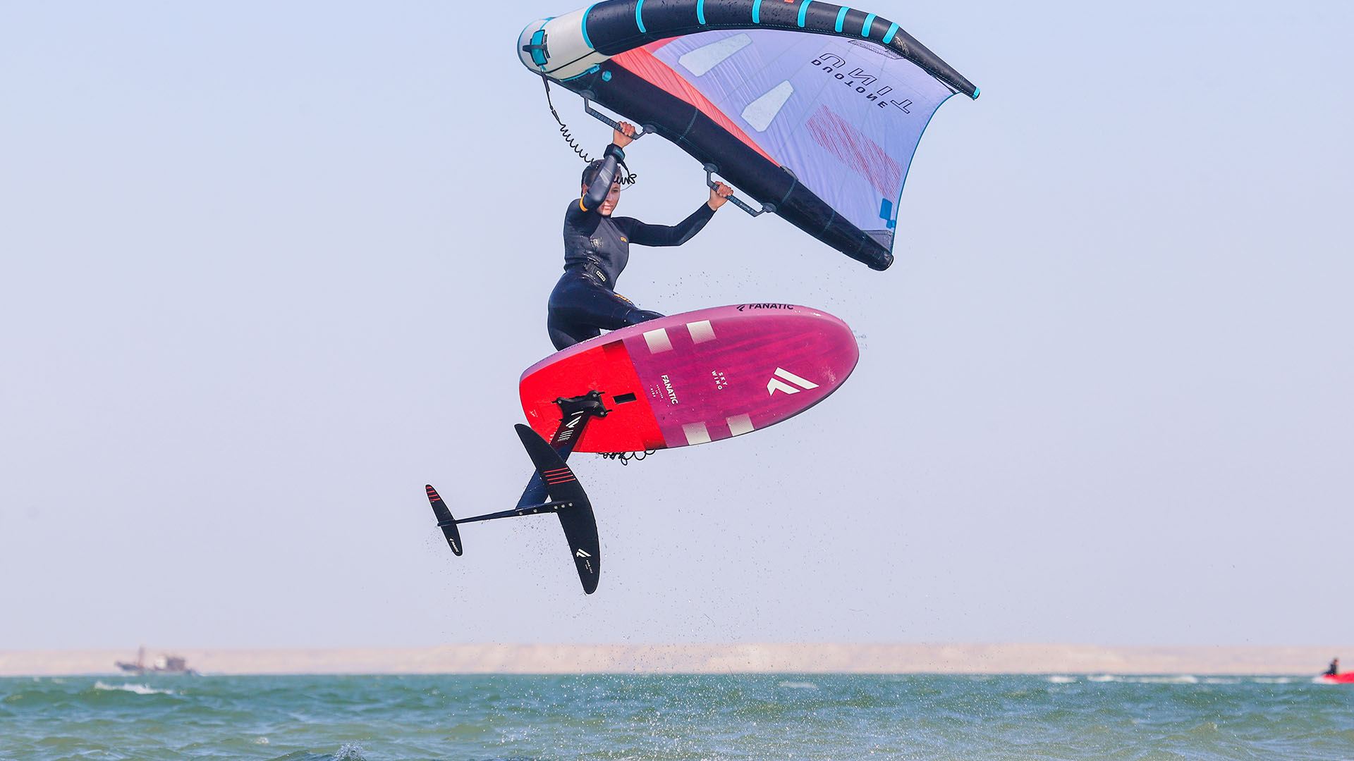 Maîtrisez le Wingfoil Comme un Pro : Techniques Avancées